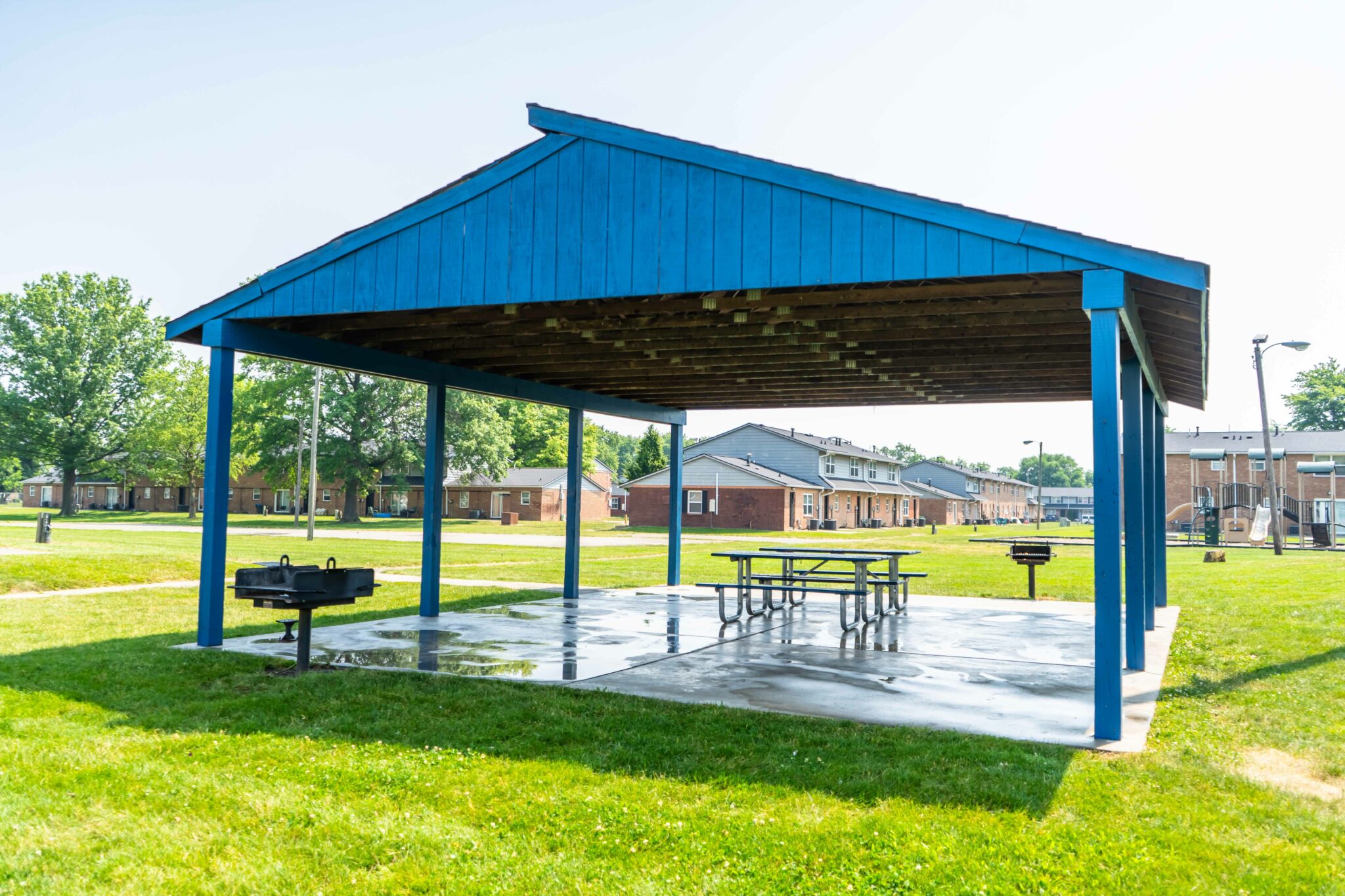 Meadowlark Apartments
